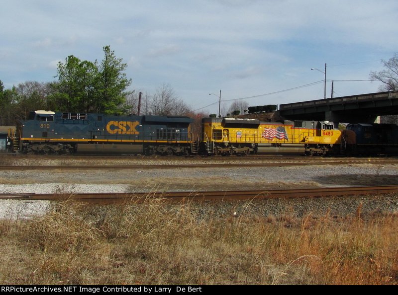 CSX 810, UP 8483 going up the Lineville sub